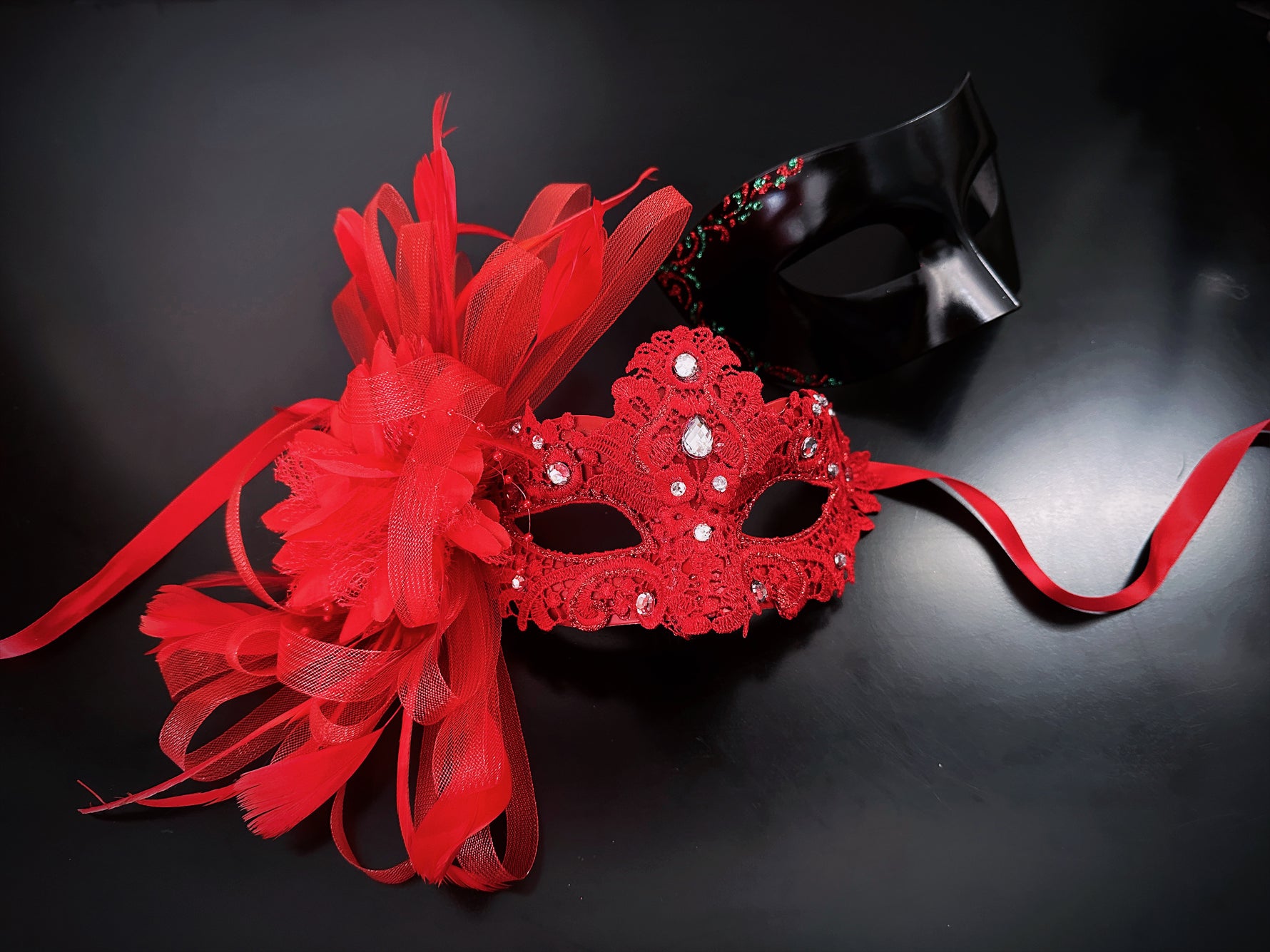 Couples Masquerade Masks Venetian Red | Masquerade Store