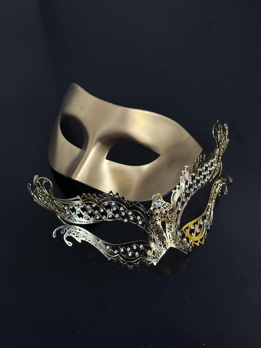 Gold Masquerade Masks | Luxury Gold Mask for Halloween & Balls ...