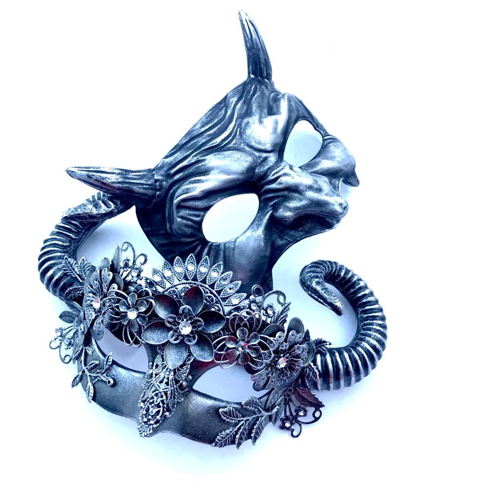 Silver Fallen Angel Couples Masquerade Masks - Horned Design ...
